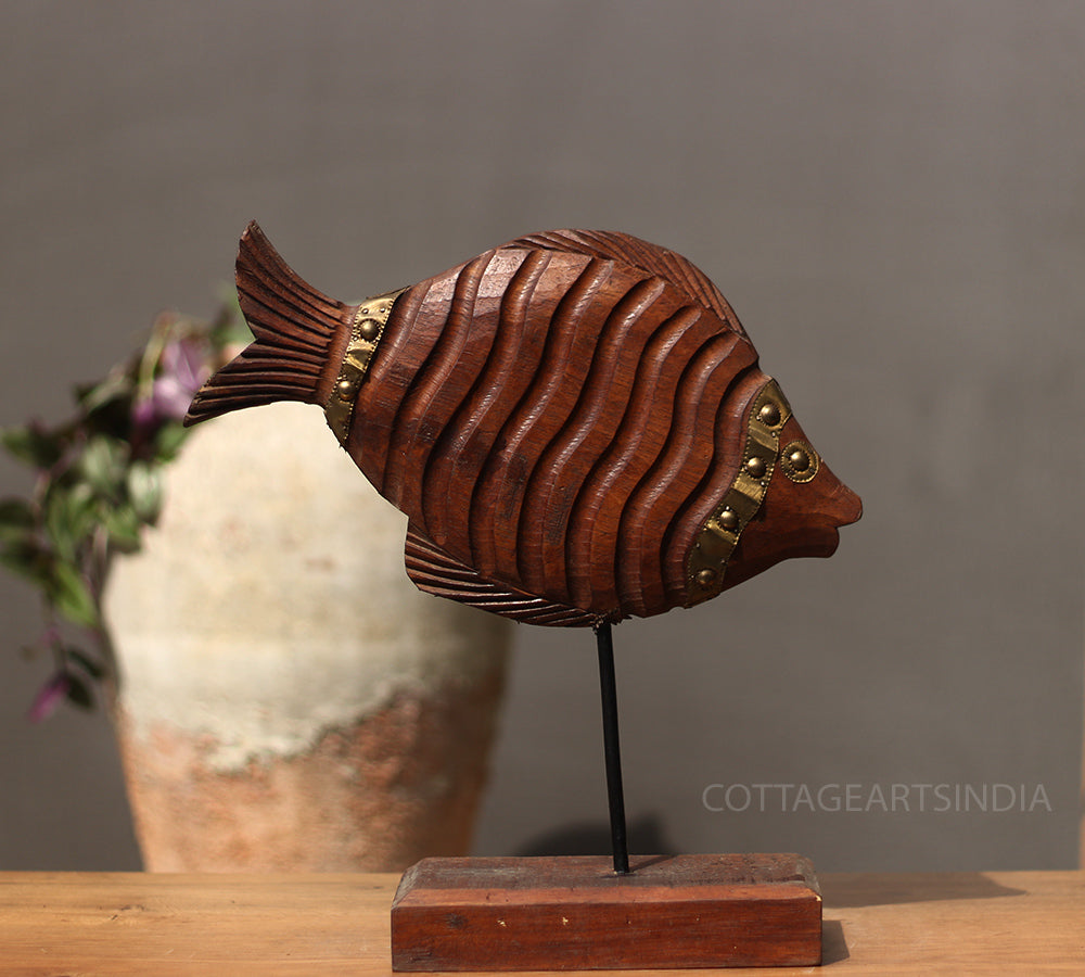 Wooden Fish Decor – CottageArts India